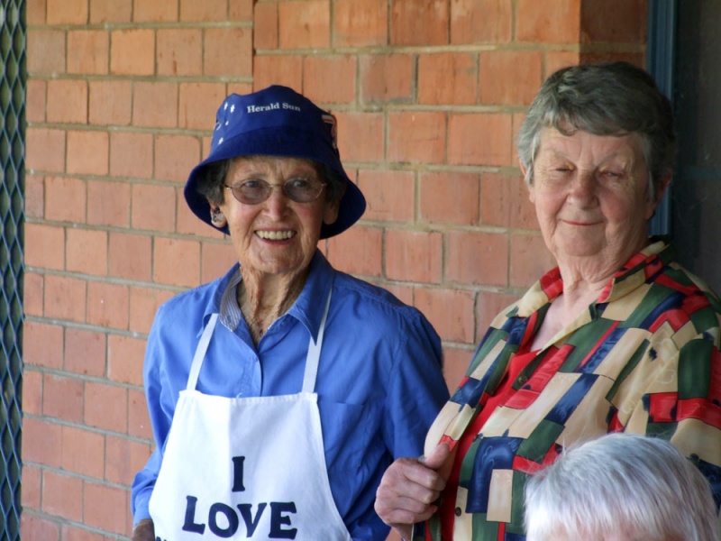 Australia Day 2011 - Dot Rae, Val McLean | Violet Town Photograph Gallery