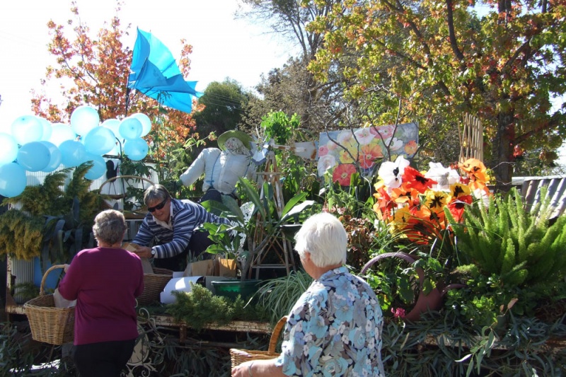 Violet Town Street Parade | Violet Town Photograph Gallery