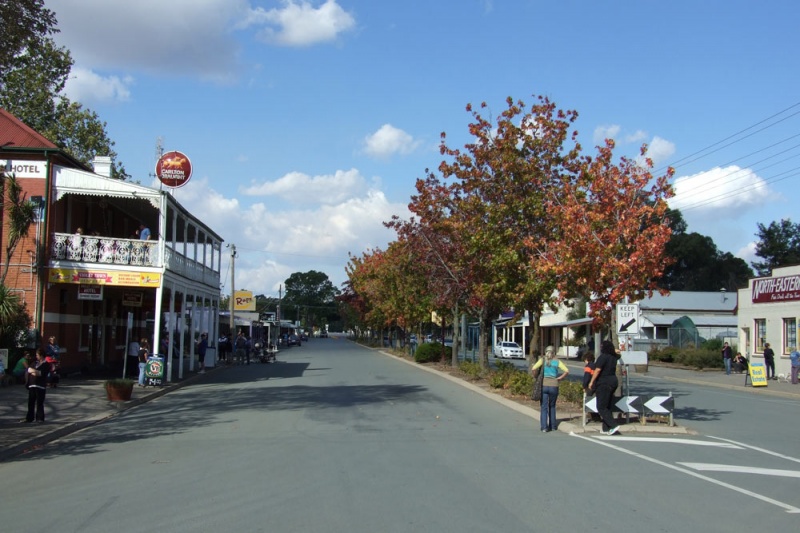 Violet Town Street Parade | Violet Town Photograph Gallery